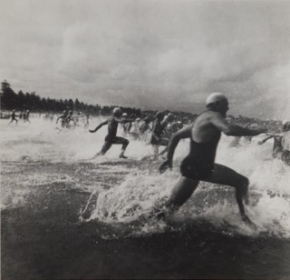 Surf Race Start, Manly, 1947 | Alison Renwick Art Consultancy